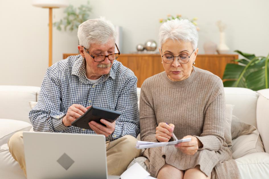 Alle vergoedingen voor thuiszorg op een rij | Senior Service
